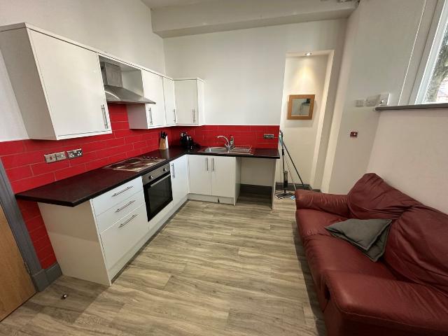 Walter Road, Swansea SA1, 1 bed flat to rent, £650 pcm | PrimeLocation