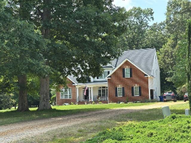 Walthall Crest Ln