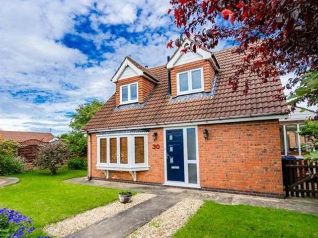 Waltham, Bradley Road, Grimsby, 3 Bedroom Bungalow