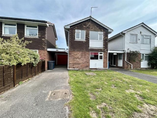 Waltham Close, West Bridgford, Nottingham NG2, 4 bed property to rent, £1,350 pcm | PrimeLocation