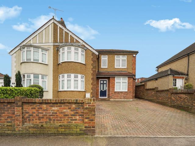 Waltham Way, London, London E4, 4 bed semi detached house to rent, £2,950 pcm | PrimeLocation