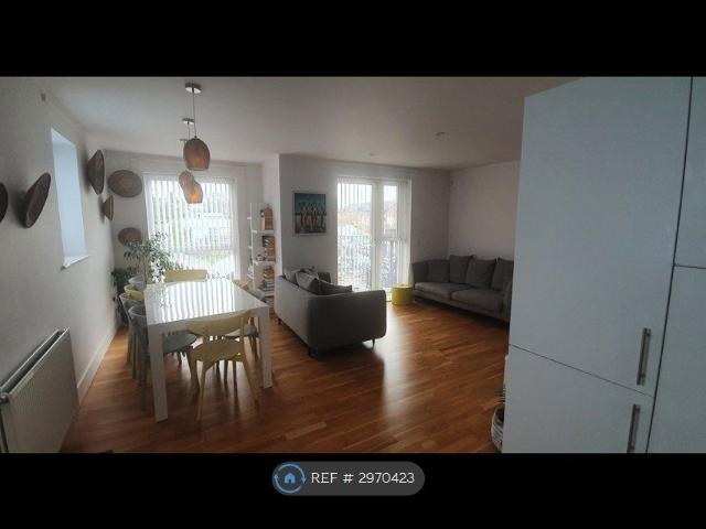 Walthamstow, London E17, 1 bed flat to rent, £1,500 pcm | PrimeLocation