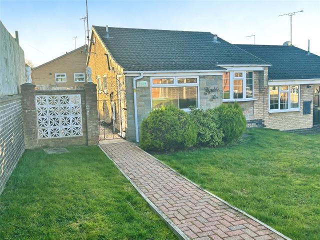 Walton Close, Swadlincote, Derbyshire DE11, 2 bed bungalow to rent, £900 pcm | PrimeLocation