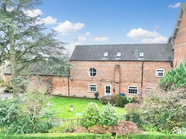 Walton Bank, Eccleshall, 4 Bedroom Terraced