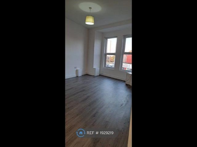 Walton Hall Avenue, Liverpool L4, Studio to rent, £650 pcm | PrimeLocation