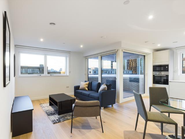 Walton Heights, Walworth Road, SE17 2 bed apartment to rent £3,300 pcm £762 pw