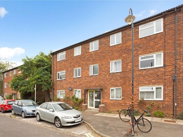 Walton Manor Court, Oxford, Oxfordshire OX2, 1 bed flat to rent, £1,750 pcm | PrimeLocation