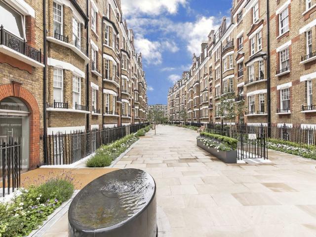 Walton Street, Chelsea SW3, 2 bed flat to rent, £3,400 pcm | PrimeLocation