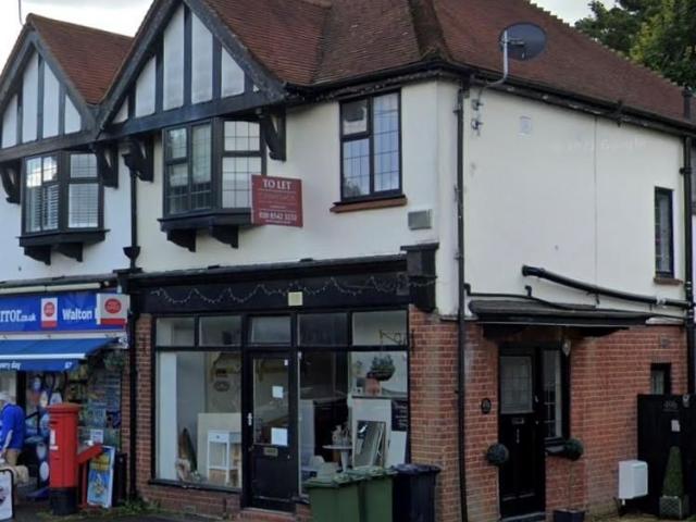 Walton Street, Walton On The Hill KT20, 1 bed flat to rent, £1,100 pcm | PrimeLocation