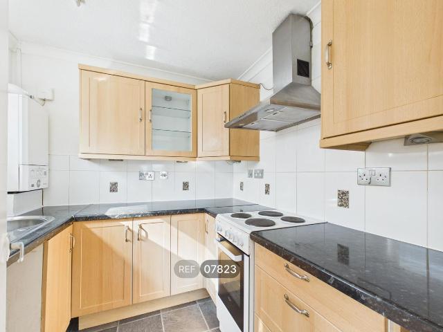 Walton Park, Peterborough PE4, 1 bed flat to rent, £675 pcm | PrimeLocation
