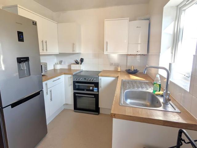 Walton Road, Woking 3 bedrooms Property for lettings Seymours