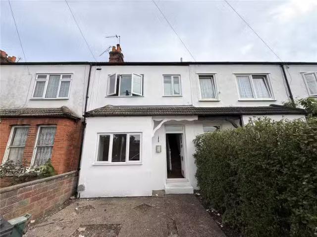 Walton Road, Woking, Surrey, GU21 5EF