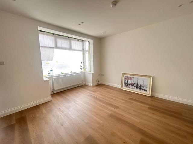 Walton Road E12, 4 bed property to rent, £2,500 pcm | PrimeLocation