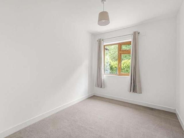 Walton Road, SG12