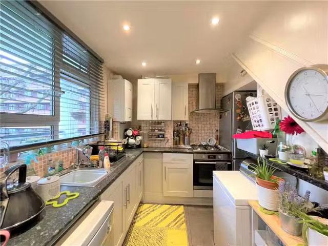 Walworth Place, London, SE17 2TQ