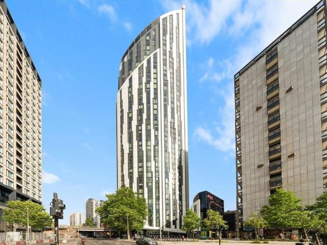 Walworth Road, Elephant And Castle SE1, 2 bed flat to rent, £3,200 pcm | PrimeLocation