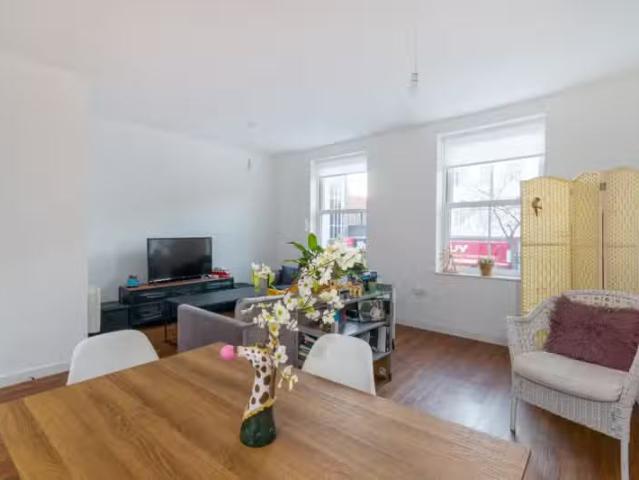 Walworth Road, London, SE17 2AL