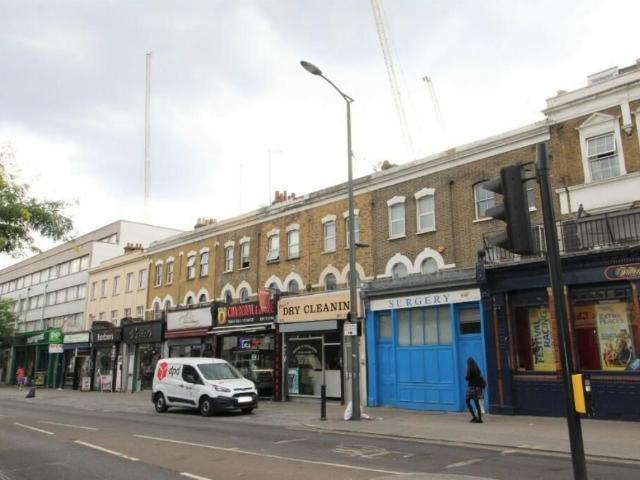 Walworth Road, London SE17, 3 bed property to rent, £2,900 pcm | PrimeLocation