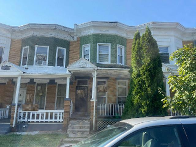 Walbrook Ave
