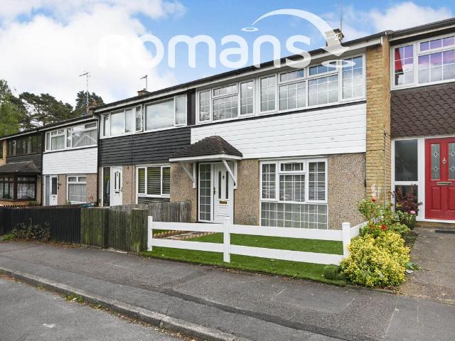 Walbury, Bracknell RG12, 3 bed terraced house to rent, £1,750 pcm | PrimeLocation
