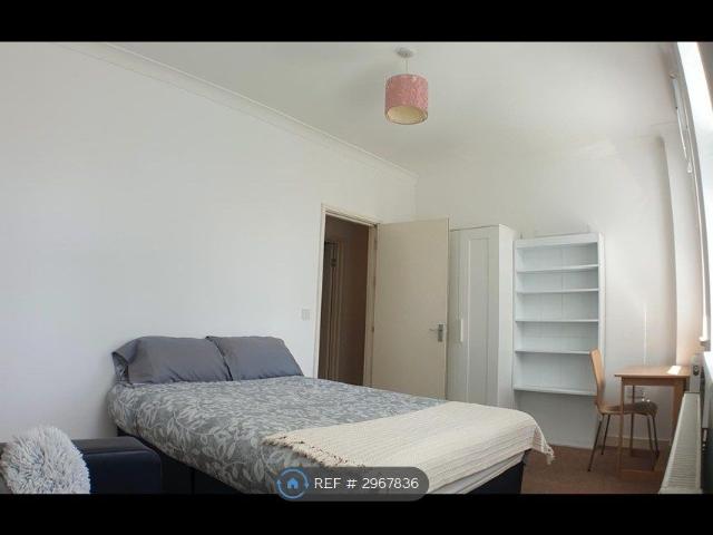Walburgh Street, London E1, 3 bed flat to rent, £2,500 pcm | PrimeLocation