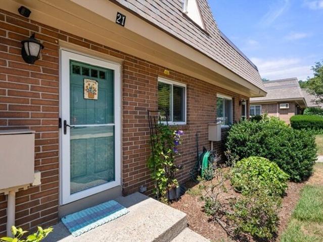 Walcott Valley Dr Unit,hopkinton, Condo For Sale