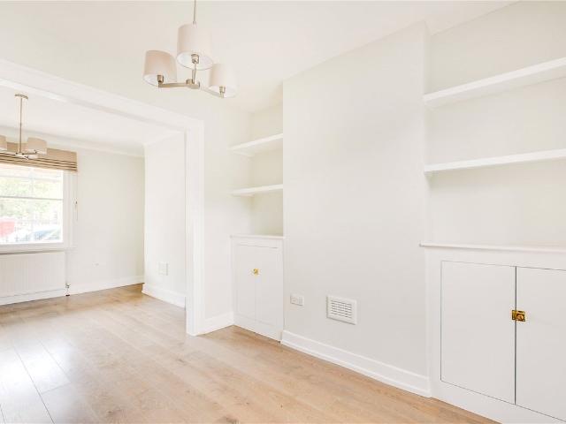 Walcot Square, Lambeth, London SE11, 2 bed terraced house to rent, £3,900 pcm | PrimeLocation