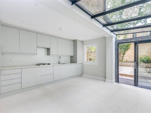 Walcot Square, London SE11, 3 bed terraced house to rent, £4,300 pcm | PrimeLocation