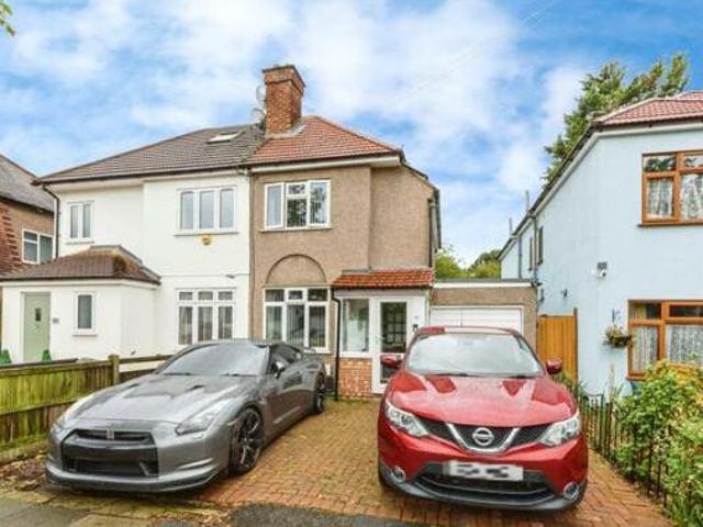 Walden Avenue, Chislehurst, 2 Bedroom Semi detached