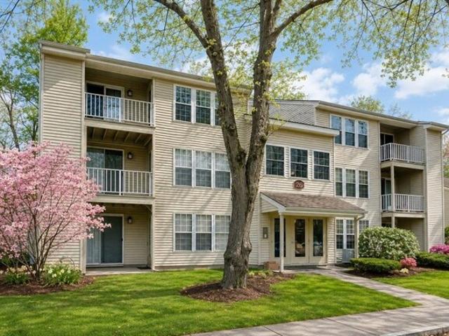 Walden Dr Apt,natick, Condo For Sale