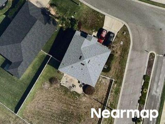 Walden Woods Dr