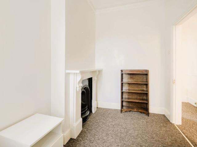 Waldeck Road, West Ealing, London, W13