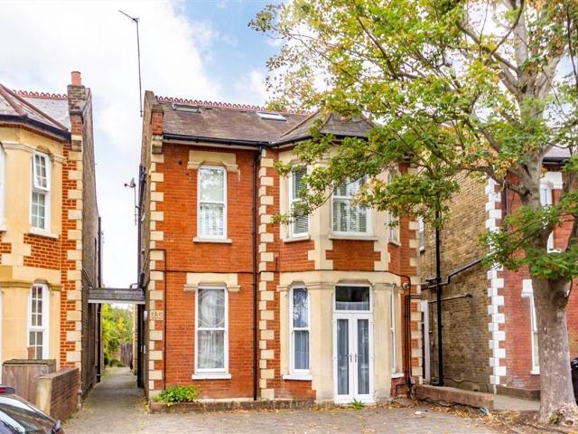 Waldegrave Road, Teddington TW11, 1 bed flat to rent, £1,695 pcm | PrimeLocation
