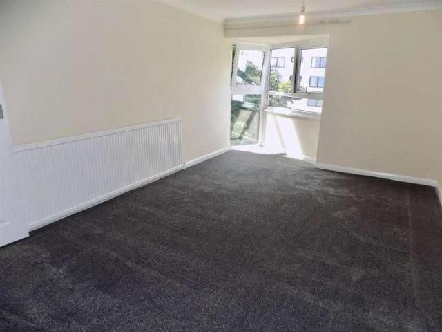 Waldon Point, St. Lukes Road South, Torquay, TQ2