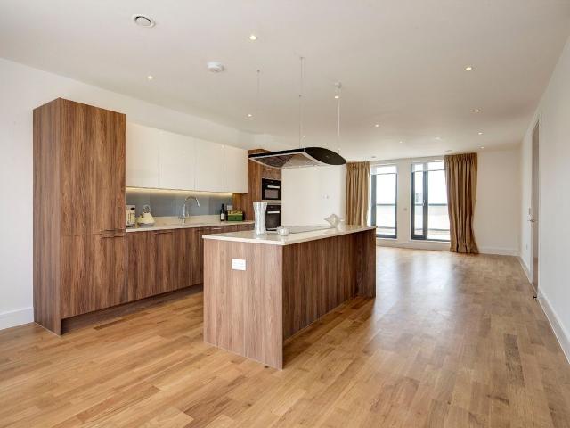 Waldorf Place, 3 Fairmont Mews NW2, 3 bed flat to rent, £4,983 pcm | PrimeLocation