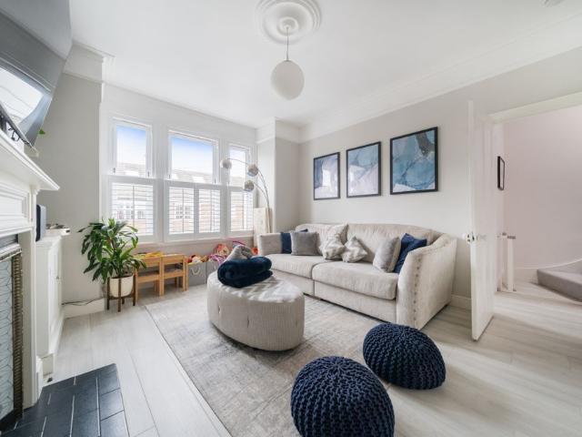 Waldron Road, London, SW18