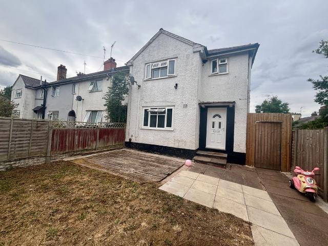 Waldrons Moor, Birmingham B14, 1 bed property to rent, £650 pcm | PrimeLocation