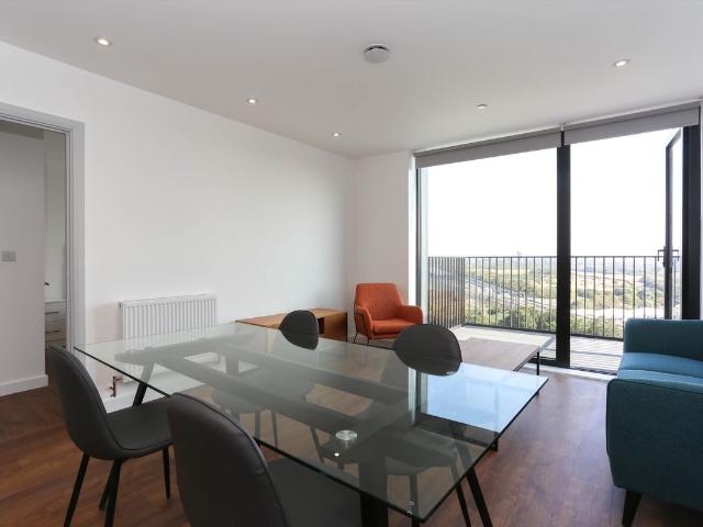 Wales Farm Road, London W3, 2 bed flat to rent, £2,400 pcm | PrimeLocation