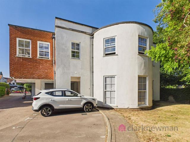 Walfords Close, Old Harlow, Harlow CM17, 2 bed flat to rent, £1,650 pcm | PrimeLocation