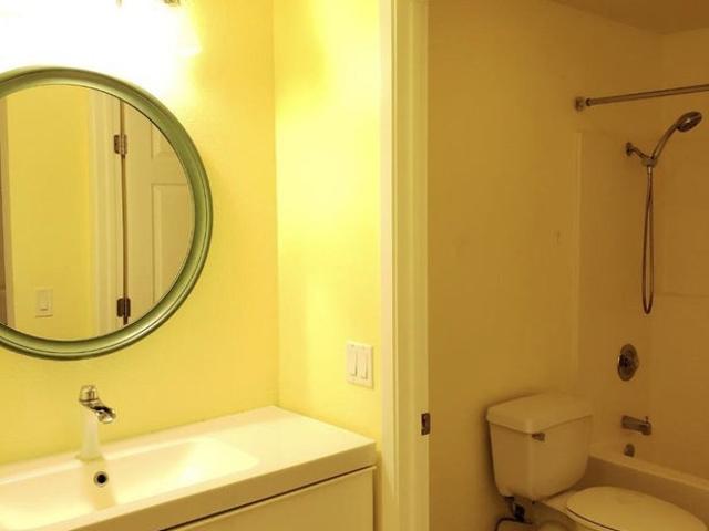 WALK IN CLOSET & PRIVATE BATH IN YOUR MASTER BEDR