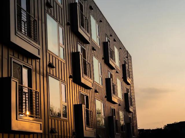 Walkable Modern Living — Pool & Fitness Center — 1BR/1BA + Special Offer