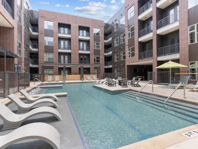 Walkable Modern Living Resort Style Pool | Studio | $1,518/mo | Jollyville