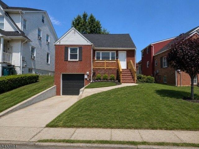 Walker Ave, Union Twp, Home For Sale