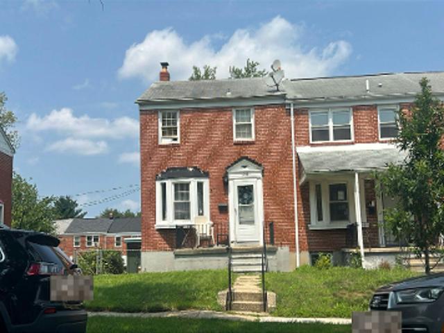 Walker Ave