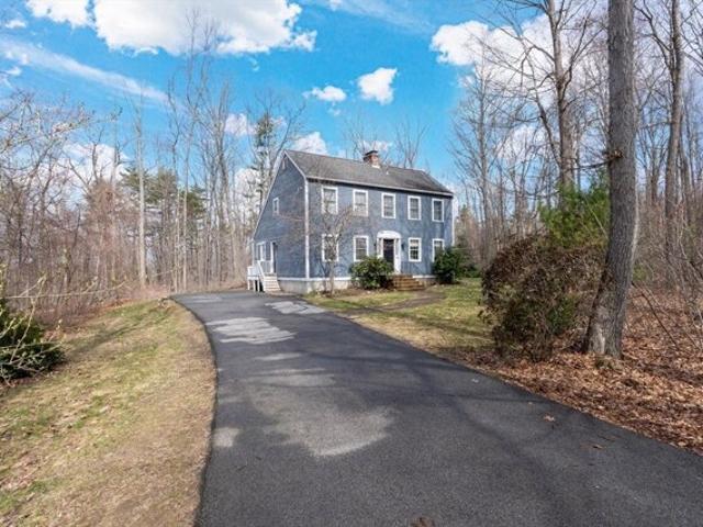 Walker Pond Rd, Sturbridge, Home For Sale