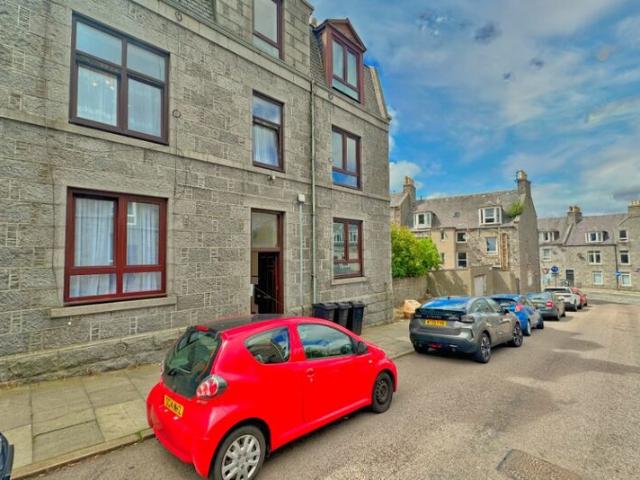 Walker Place, Aberdeen