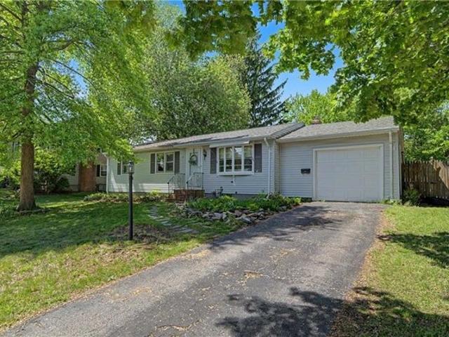 Walker Rd, Warwick, Home For Sale