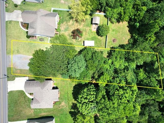 Walker Valley Rd NW, Cleveland, TN 37312