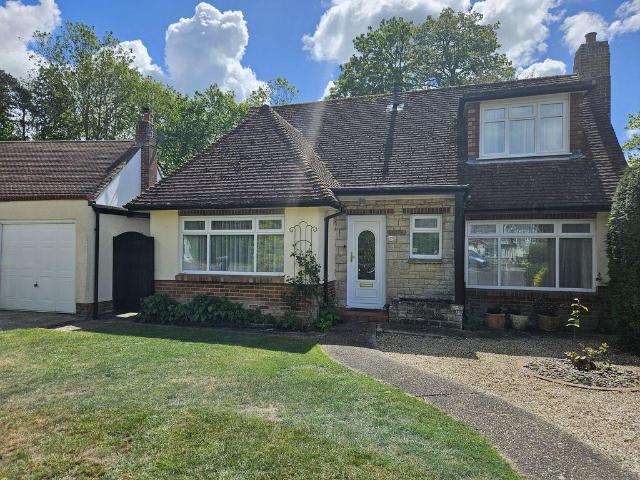 WALKFORD 3 bed house to rent £1,895 pcm £437 pw