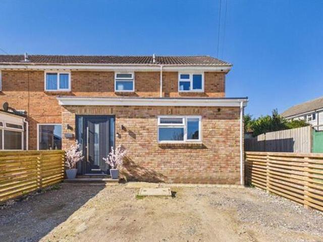 Walkford, Hurst Close, Christchurch, 4 Bedroom End